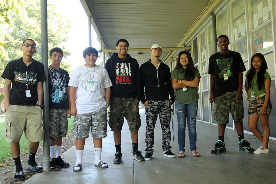 Spirit week: camo day – Stagg Online